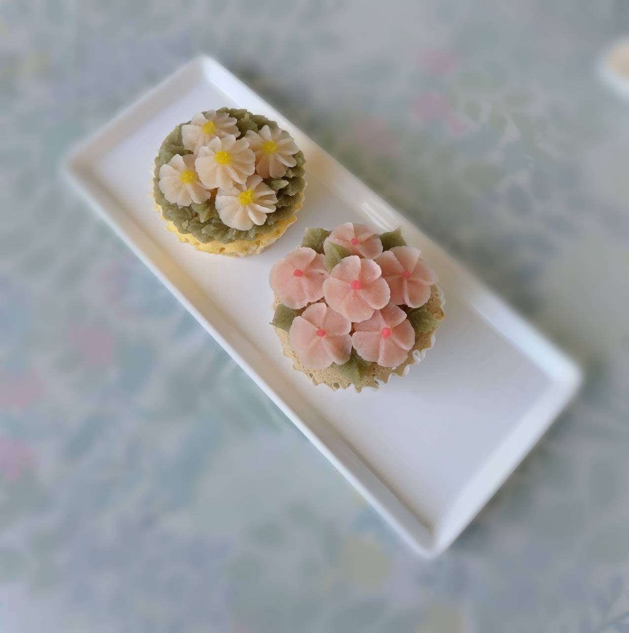 ★お花絞り初心者さんの【心ときめく！あんフラワーカップケーキ】コース！！ | 和菓子教室antomo（アントモ）