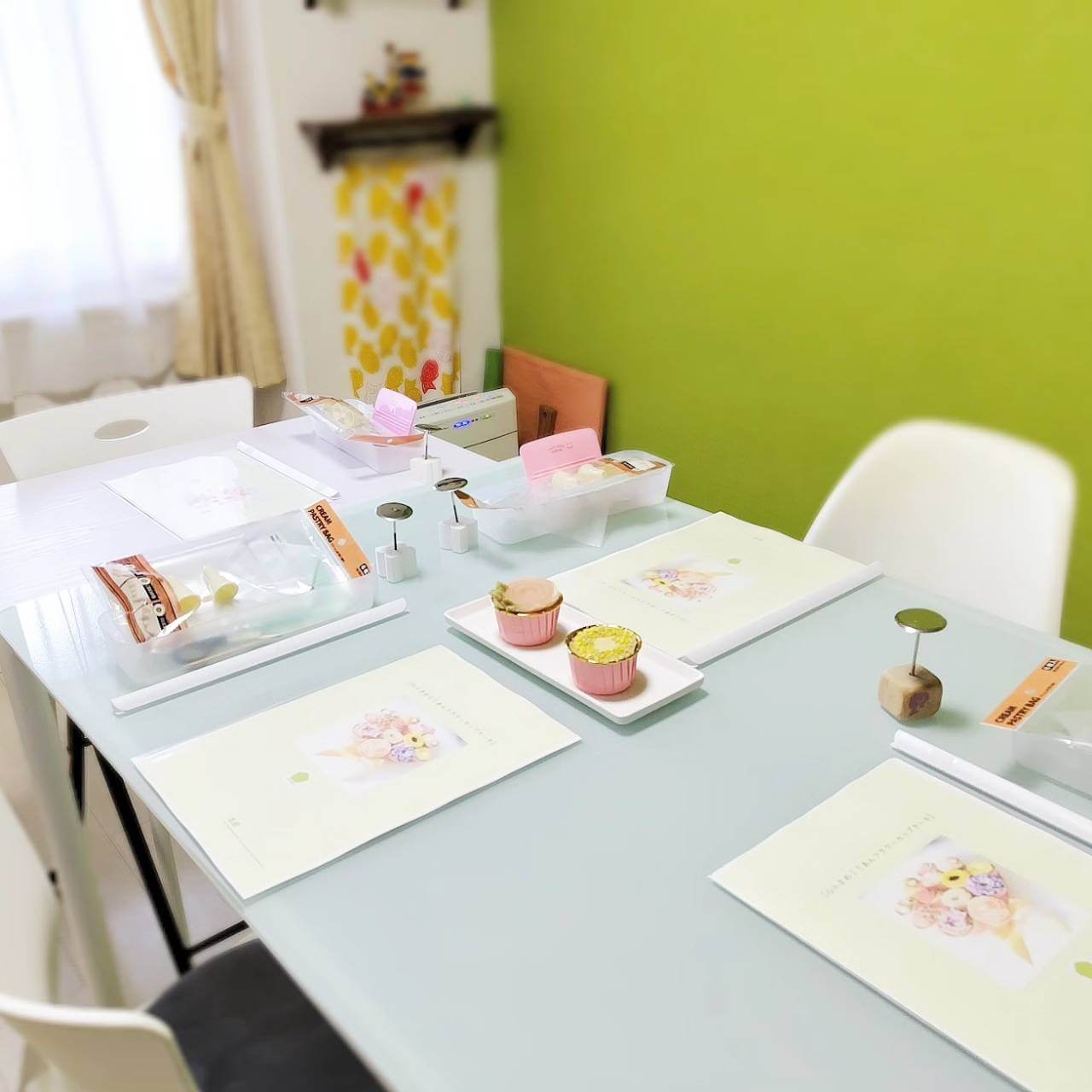 【心ときめく！あんフラワーカップケーキ】コース生さんの成長が凄い！！ | 和菓子教室antomo（アントモ）